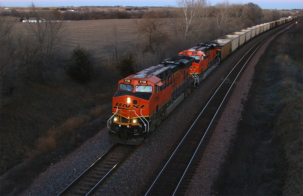 BNSF 7796 and 5824, two GEVO's, one ES44DC and one ES44AC locomotives are westbound with empties